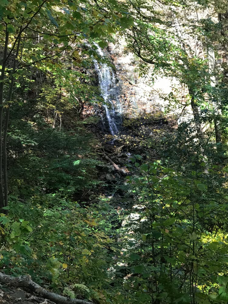 Roaring Brook Falls - Connecticut Trail Finder